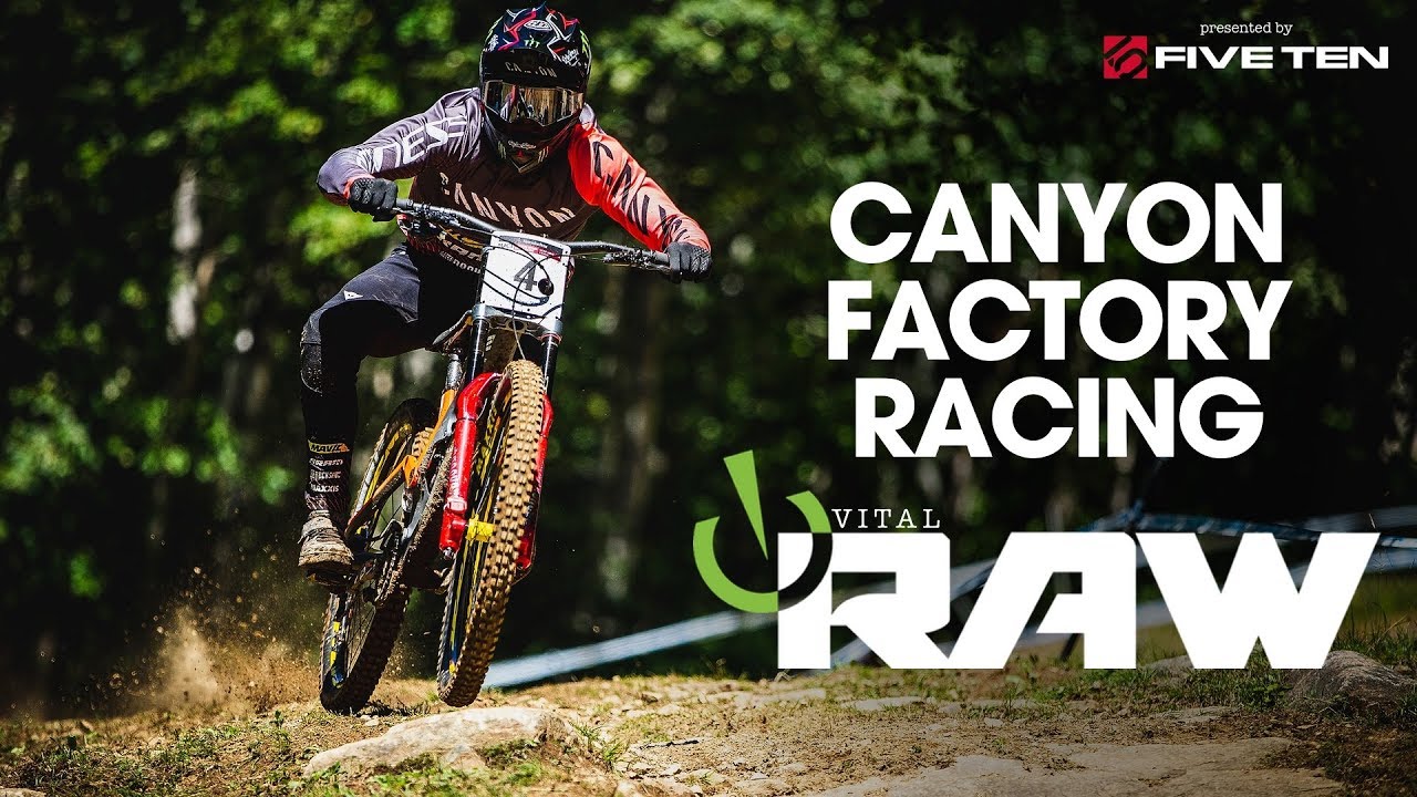 CANYON FACTORY RACING - Vital RAW - YouTube