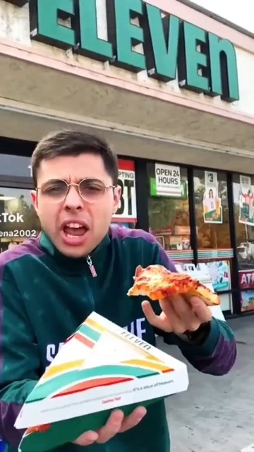 Nick radogna contro 7 Eleven🤫🧏 - YouTube