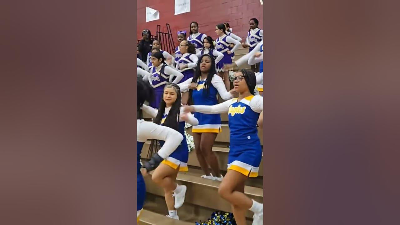 "EAGLES" #cheerleading #cheershe8 #cheerteam #stompnshake #cheerlife #subscribe #share #like ...