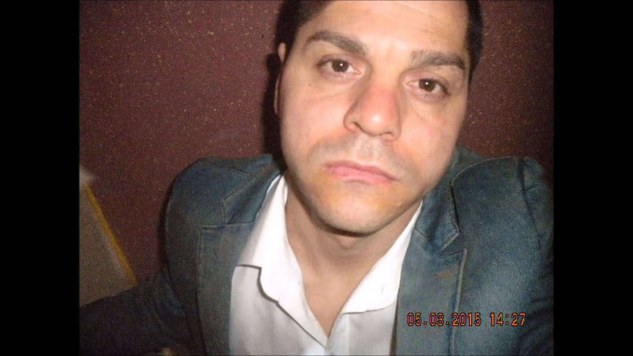 Petyke Carol (satu -mare ) -Geaba sunt copil sarac-Remix - YouTube