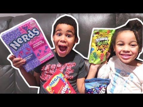 Pretend Magic Wand Turns Candy into JUMBO Candy! - YouTube