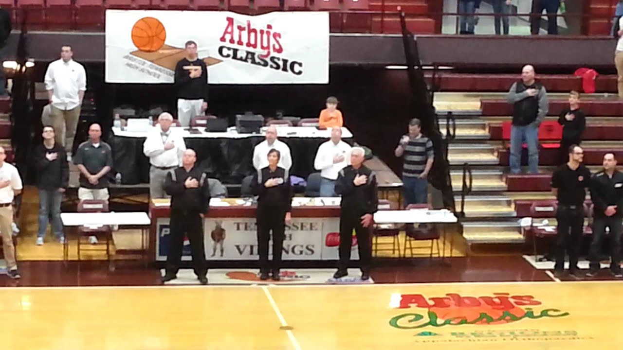 Adam McCracken singing the national anthem at Airb - YouTube