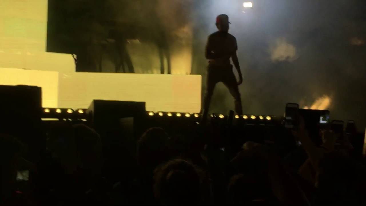 Ultralight Beam - Chance The Rapper September 27 Toronto - YouTube