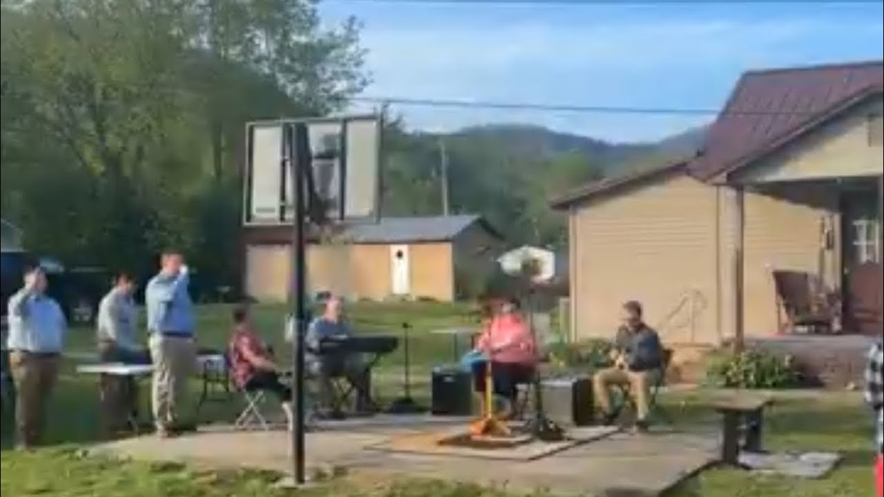 Holiness Preaching @ Cawood, KY - YouTube