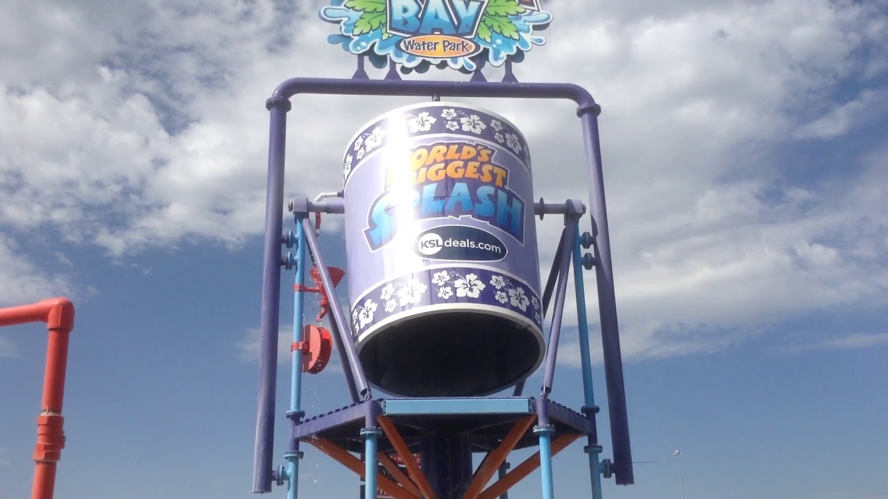 Up Close Tipping Bucket at Cowabunga Bay - YouTube