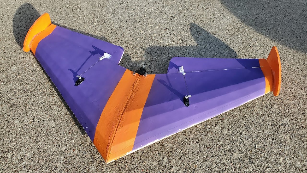 Mini Chiroptera Flying Wing - YouTube