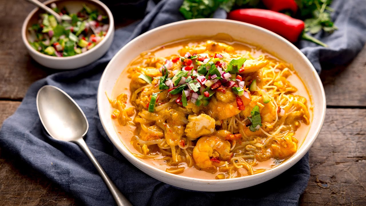 This Seafood Laksa is heaven in a bowl! - YouTube