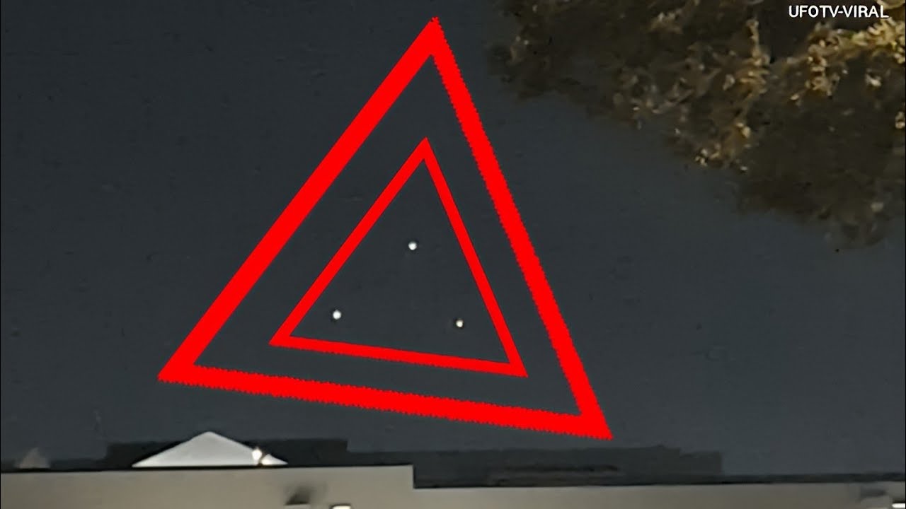 Amazing UFO SIGHTINGS Over California, EEUU, March 12, 2025 | UAP/UFO ...