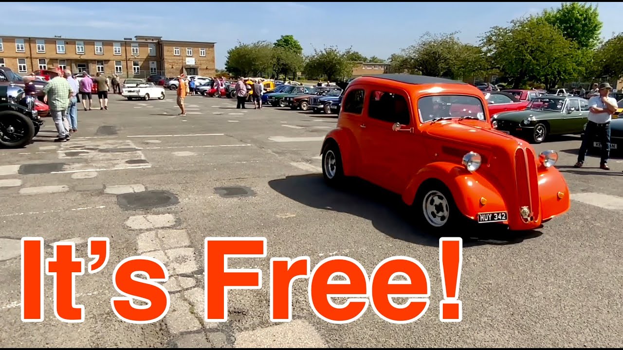 New CLASSIC CAR SHOW in Hemswell Antiques Centres car park! - YouTube