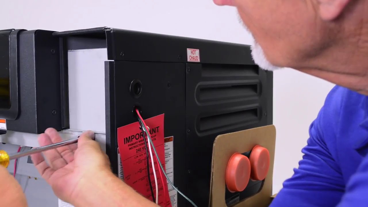 Raypak® Gas Heater Wiring the Transformer - YouTube