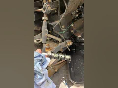 John Deere Tractor PTO fix - YouTube