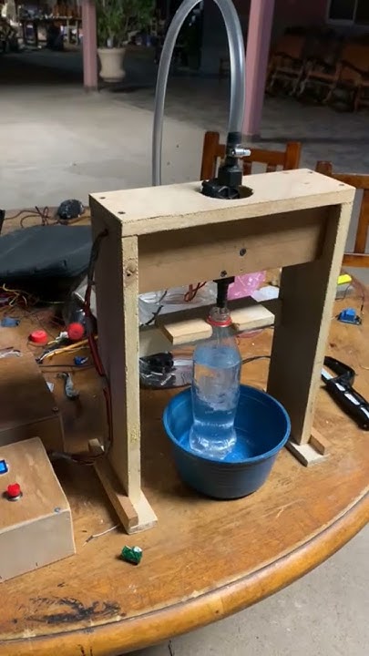 Llenadora de botellas con ARDUINO UNO - YouTube