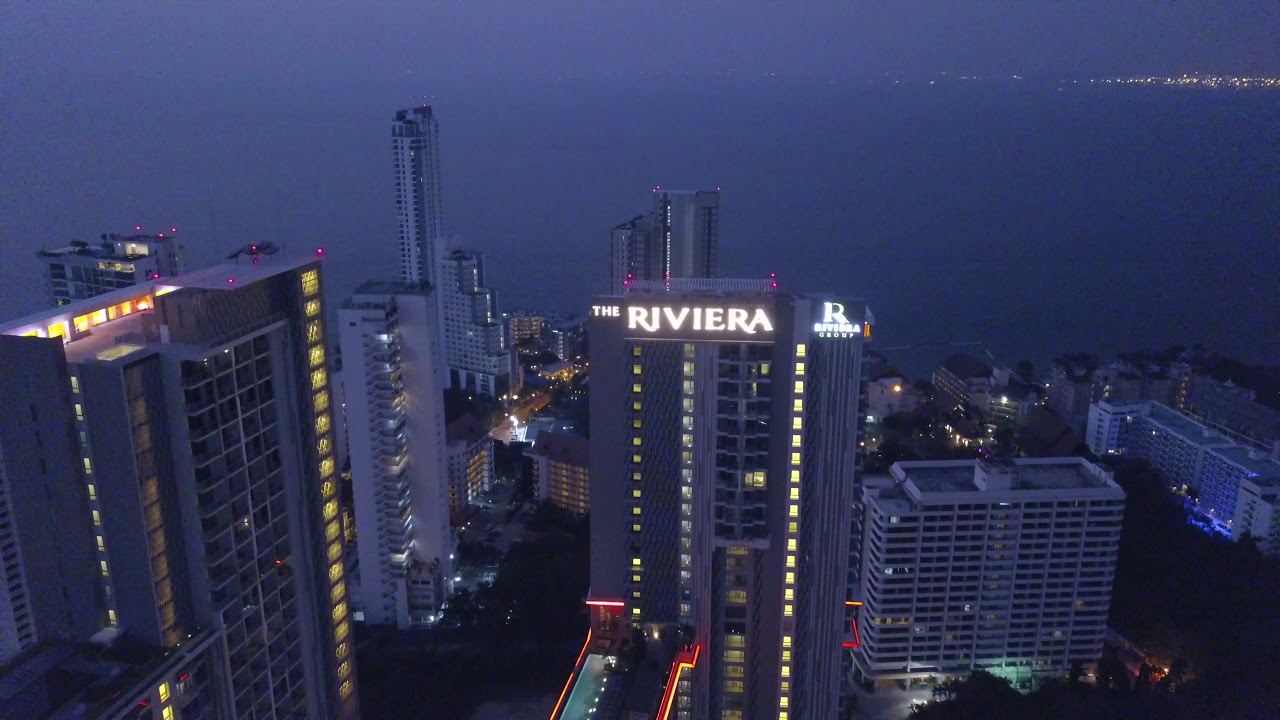 THE RIVIERA RESORT NIGHT - YouTube