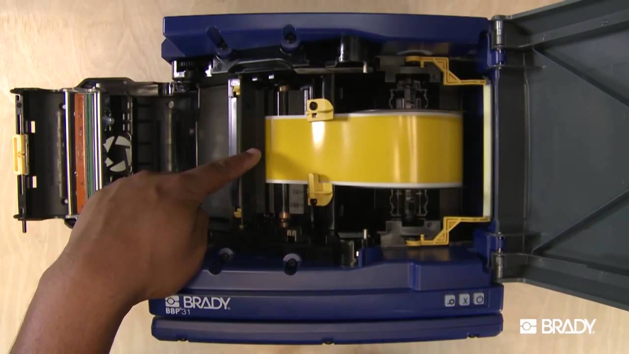 Brady BBP31 - How to Change a Label Roll - YouTube