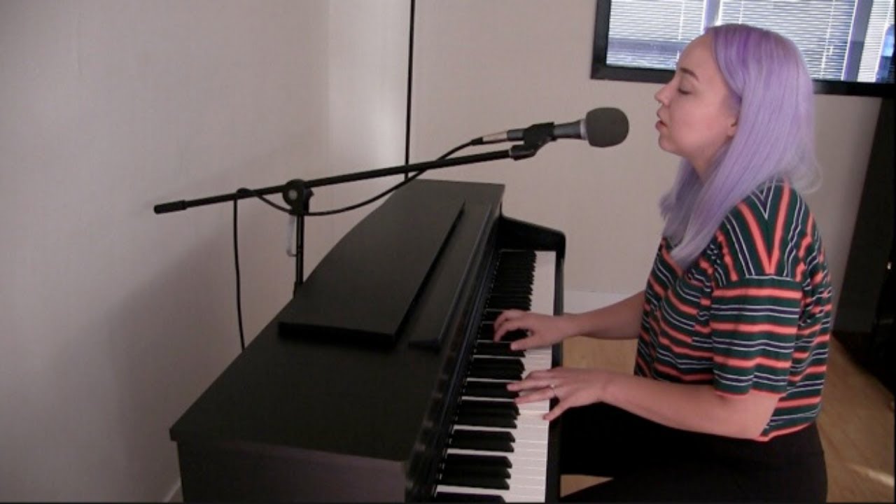 Edge of Desire (John Mayer cover) - Louise Noble - YouTube