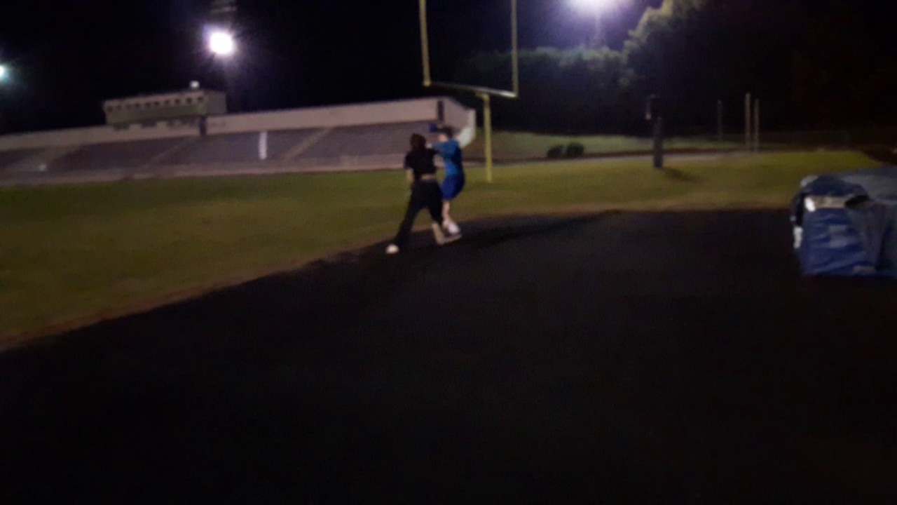 Colton vs Wyatt (Street Boxing) - YouTube