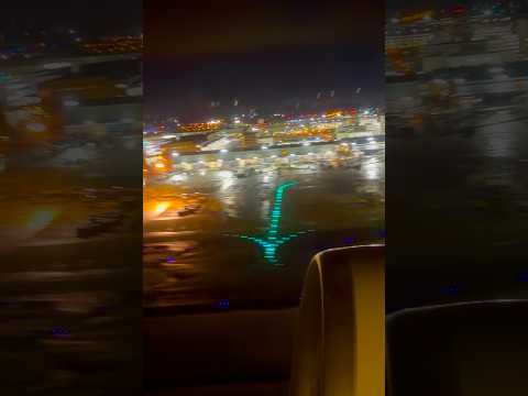 Singapore Airlines SQ12 | Boeing 777-300ER Night Takeoff (NRT → LAX)