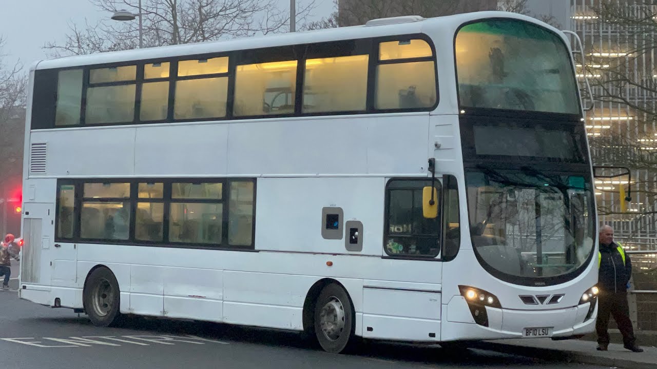 Masons | BF10 LSU | Volvo B9TL (Wright Eclipse Gemini 2) | Chiltern RRP ...