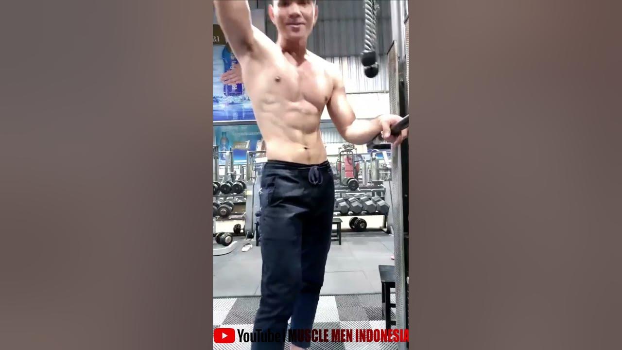 Handsome Muscle Asian Sixpack Gym Sweaty Flexing Show Off Youtube