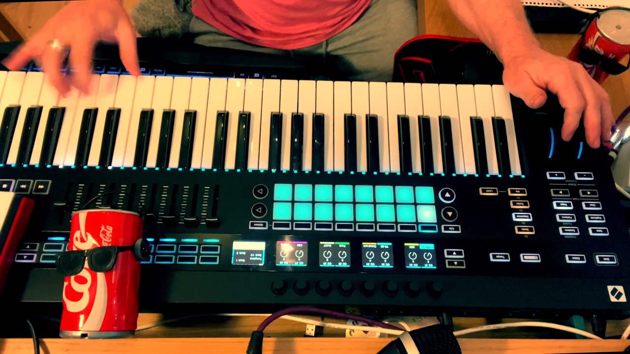 Beat It Solo (Eddie Van Halen) On a Keyboard !!! - YouTube