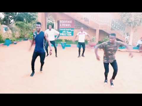 La Team Dangereuse danse le TCHINTCHIN instrumental de Safking SAFAREL OBIANG