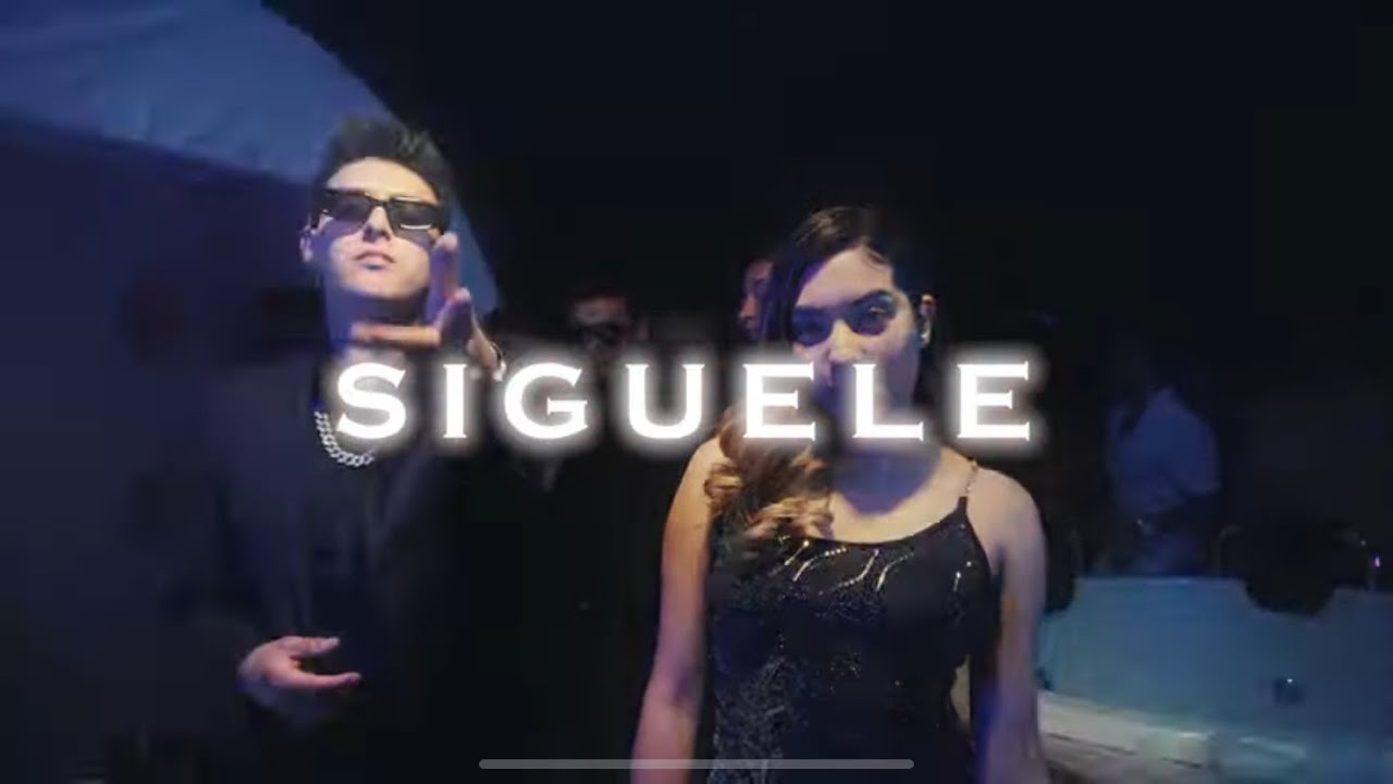 CrisPlus - Siguele (Official Video) FT Domink - YouTube