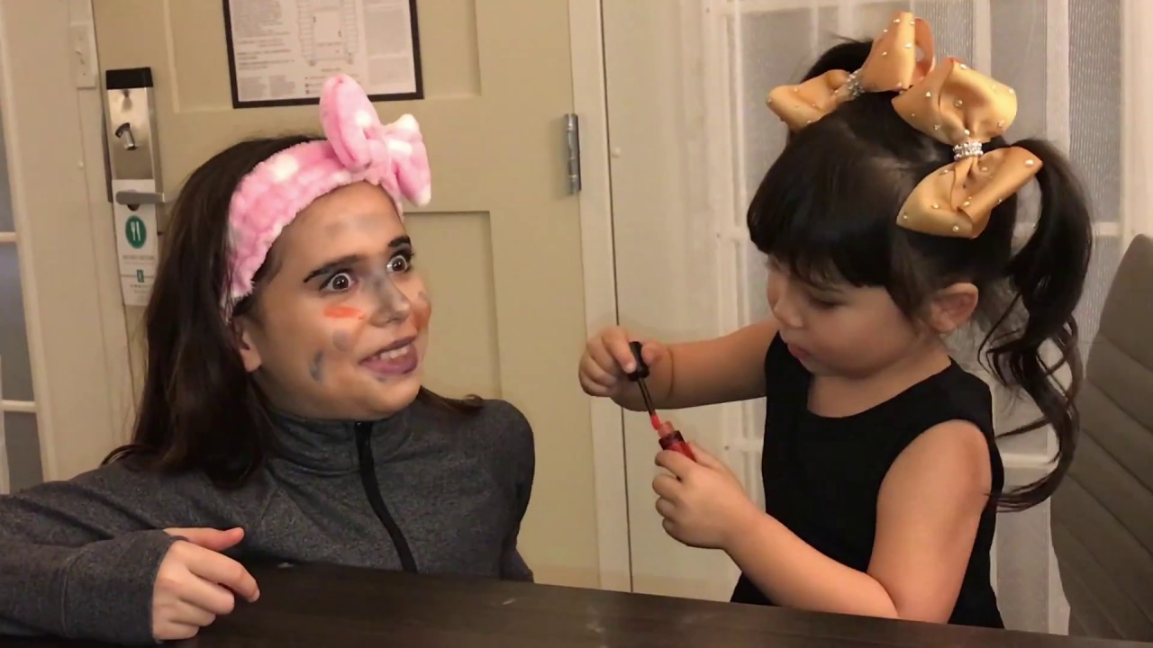 ChaCha Gives A Makeup Tutorial!! - YouTube