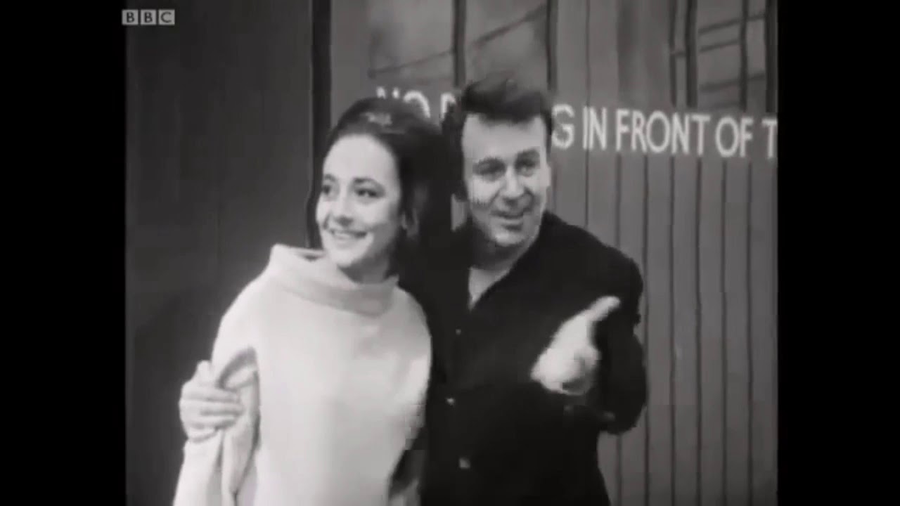 doctor who the chase trailer - YouTube