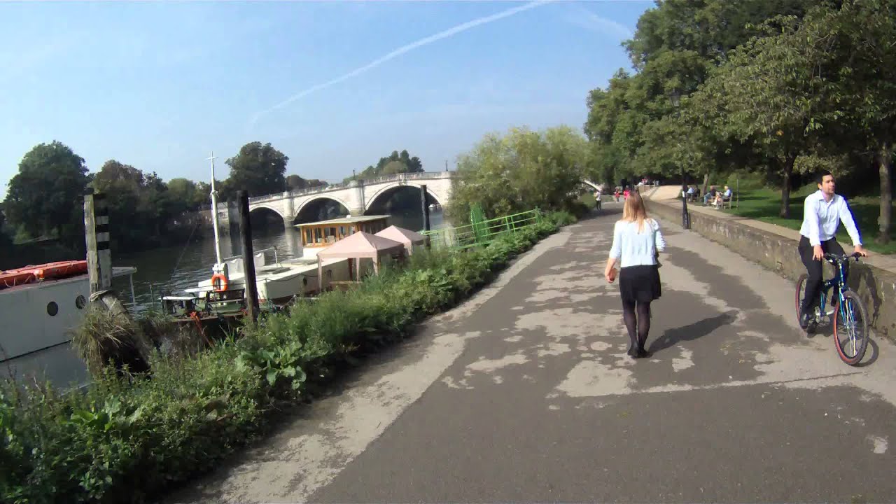 Thames Cycle Path - Richmond - YouTube