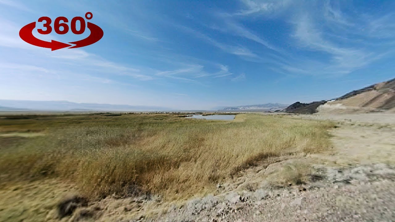 Saratoga Springs Death Valley 360 - YouTube