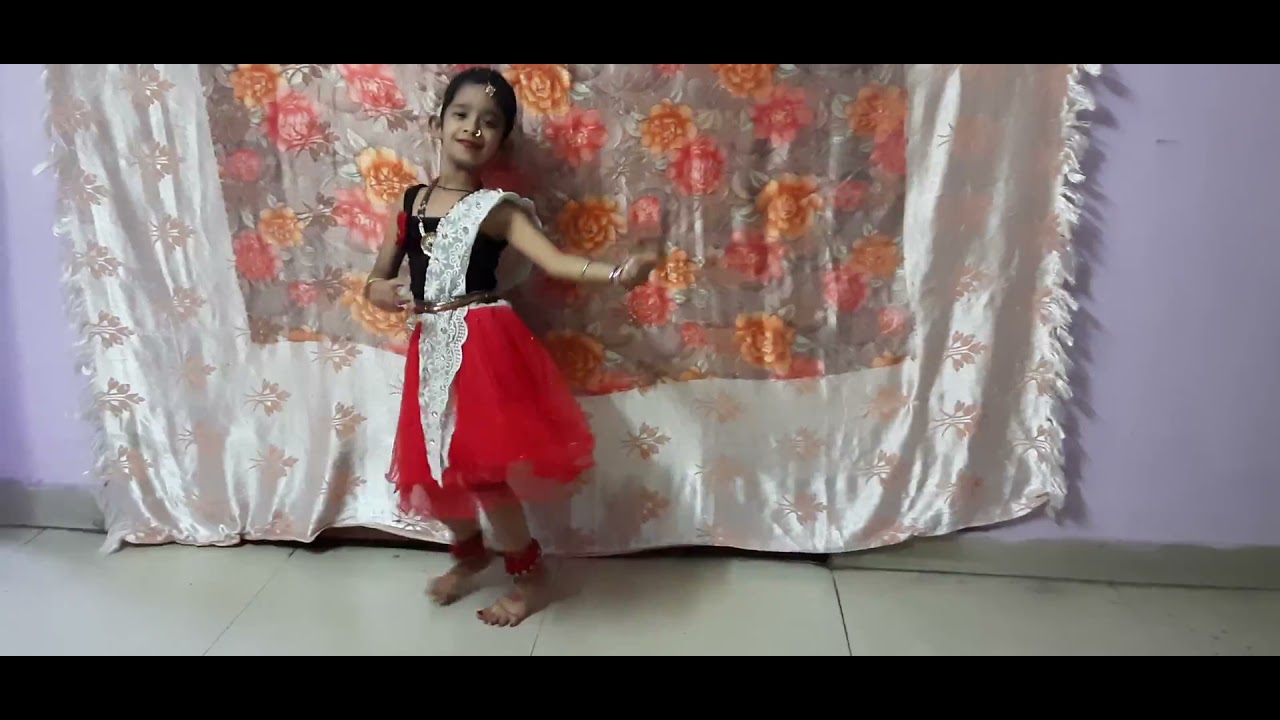 OLD IS GOLD mohe panghat pe nandlal performance by Ritisha saxena ...