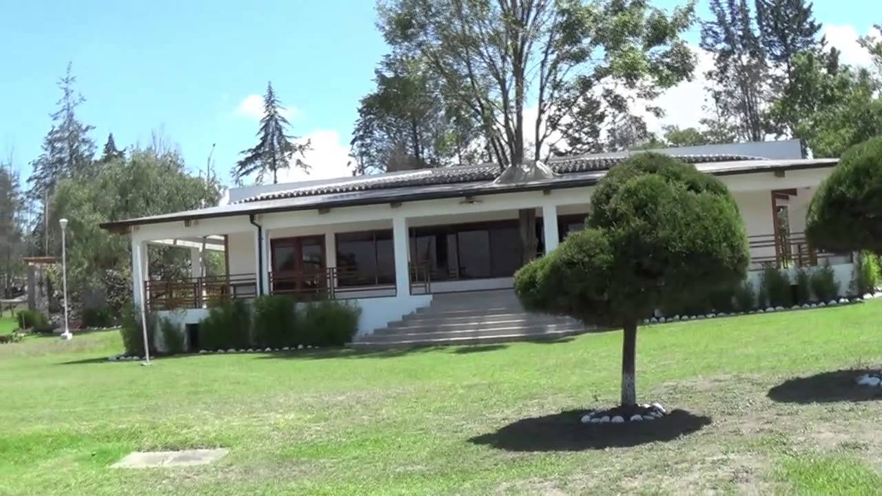 Iglesia de Puembo - YouTube