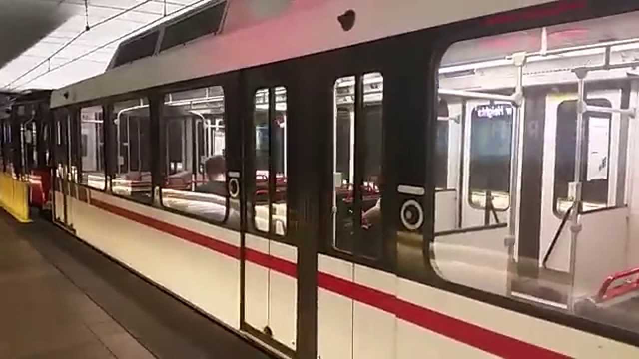 St. Louis MetroLink Light Rail @ 8th & Pine - YouTube