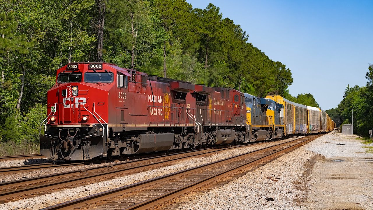 CSX Precision Scheduled Railroading: 5 Years Later, 2 Long Trains - YouTube