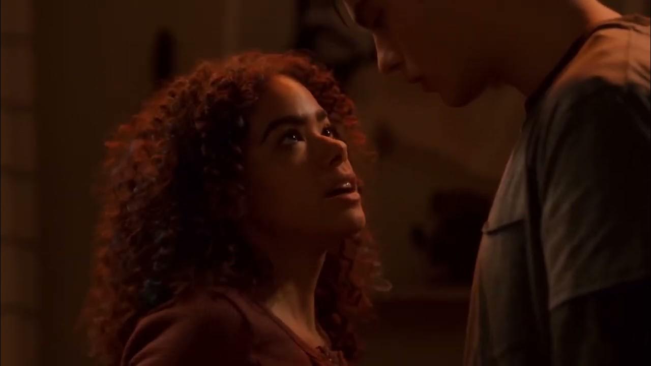 Ginny And Georgia Season 2 Kiss Scenes — Ginny And Marcus Antonia Gentry And Felix Mallard Youtube