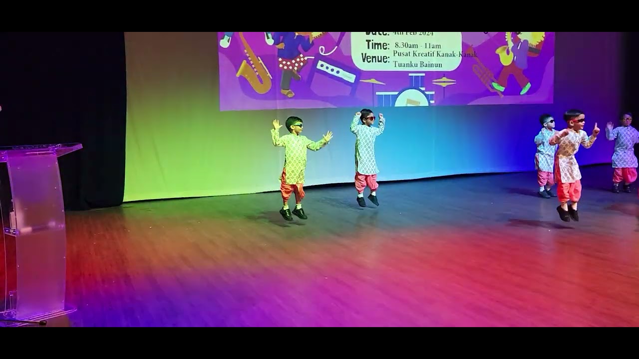 Kala Chasma Song | Bollywood Song | Kids Dance Song - YouTube
