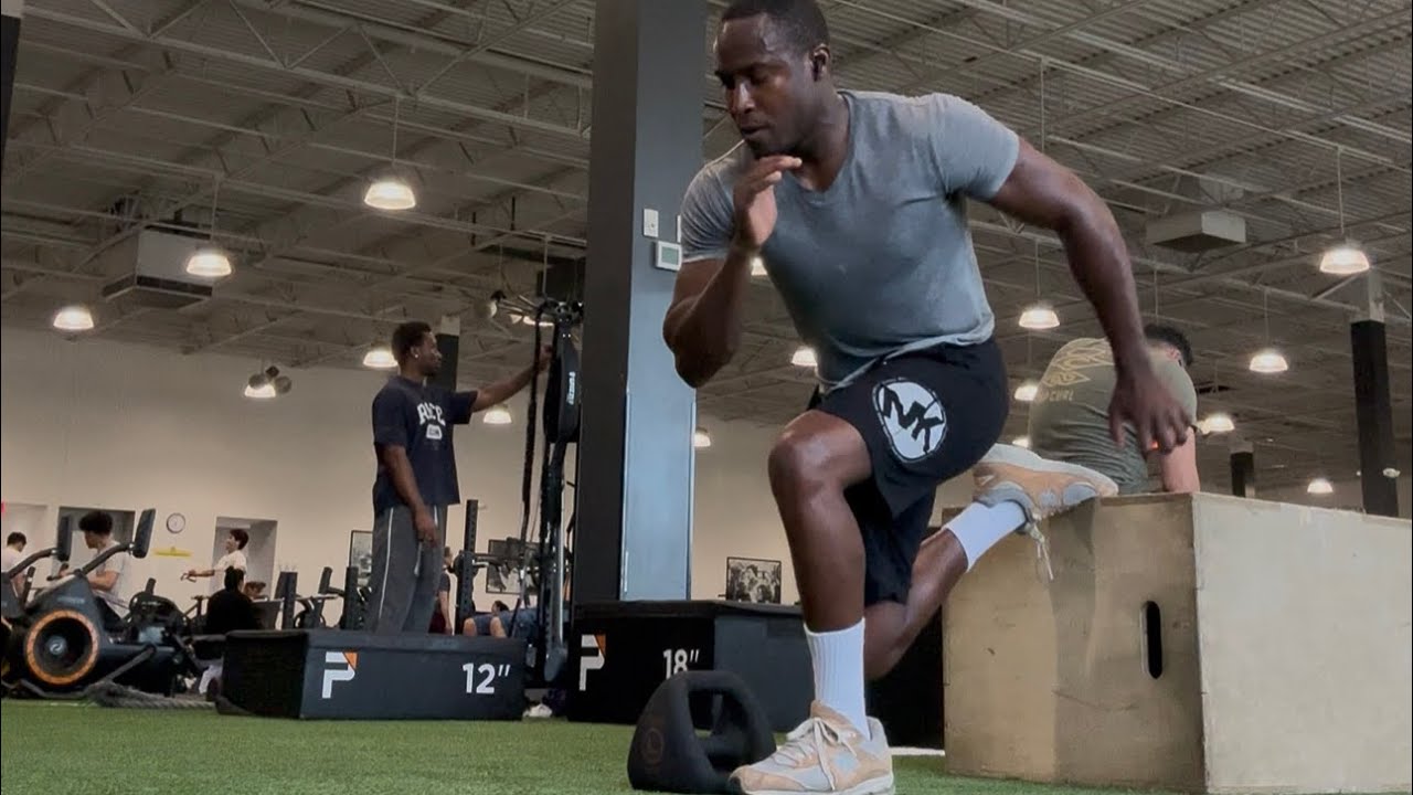 Explosive leg exercises - YouTube