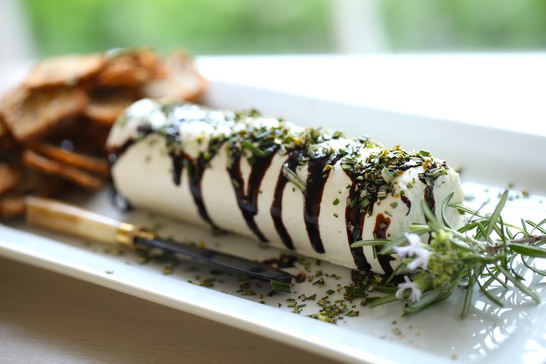 Beth's Appetizers for Parties | ENTERTAINING WITH BETH - YouTube