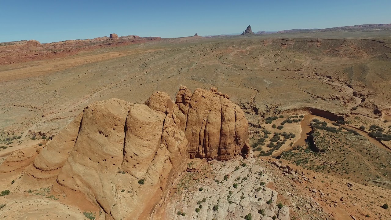 Drone: Flying over the Toes in Kayenta, AZ - YouTube