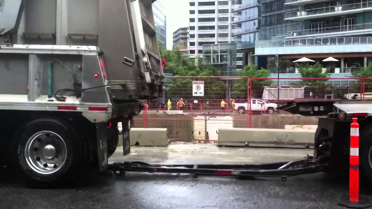 DUMP TRUCK TRANSFER BOX (#1) 5/28/'13 +{60 ft. Gravel Drop} - YouTube