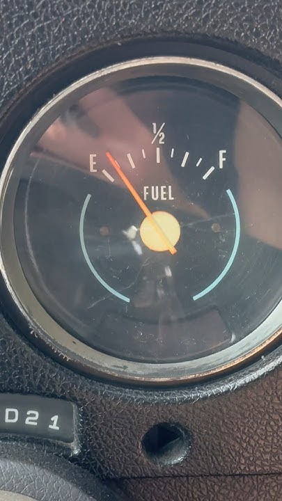 How accurate is my gas gauge? 😭😭#shorts #automobile #truck - YouTube