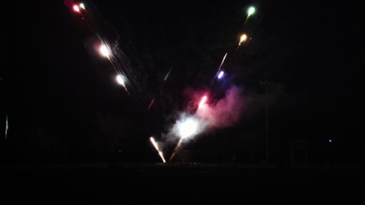 NEON TRACER SUPER CANDLE BIG FIREWORKS - YouTube