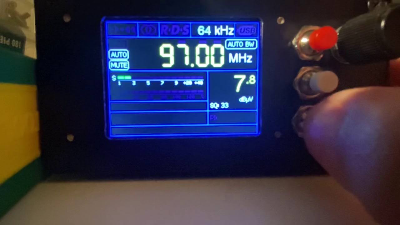 TEF6686 ESP32 demo Dutch - YouTube