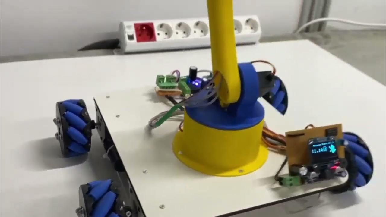 Stm32 Mecanum Wheeled Robot Arm - YouTube