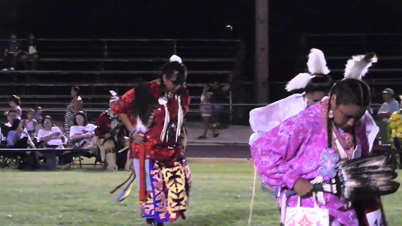 Womens Cloth (3) BEST Pawnee 2012 - YouTube