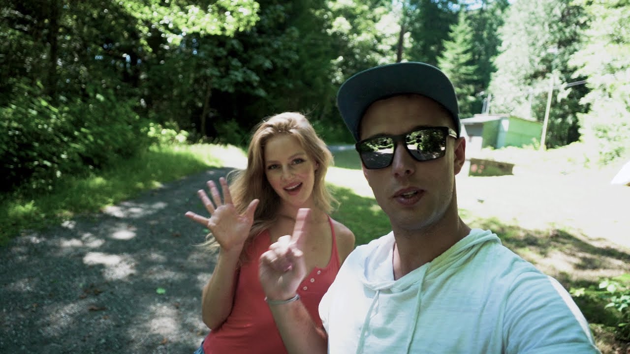 Whyte Lake with Robyn Kimberly | Hiking in Vancouver, Canada - YouTube