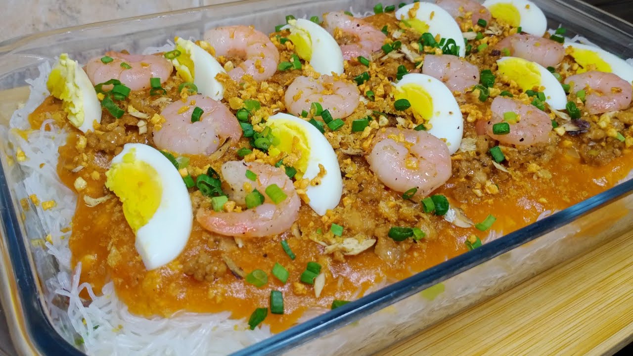 Ganito pala ang Pinakamadaling Pagluto ng Masarap na Palabok! Perfect ...