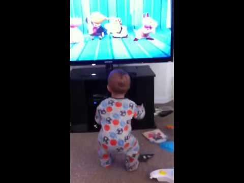 Dancing to backyardigans - YouTube