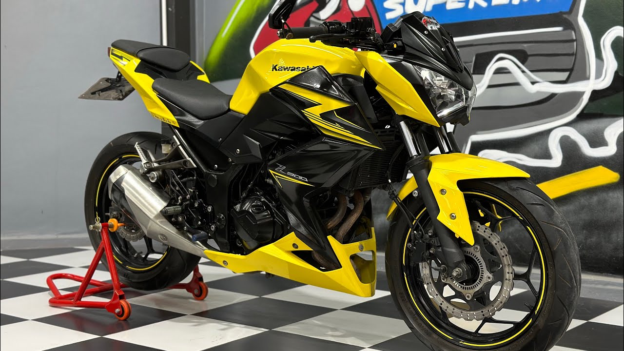 Kawasaki Z300 2015 - YouTube