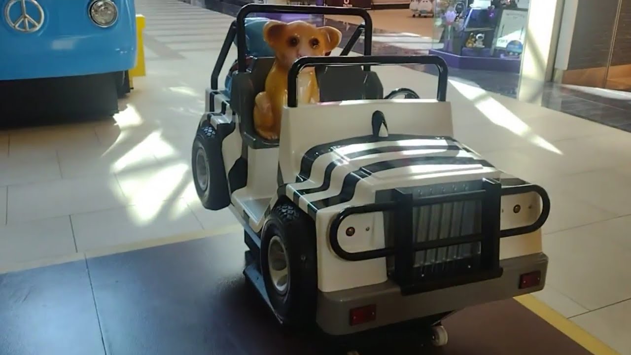 Bafco Safari Jeep Kiddie Ride (Wrong Audio) - YouTube